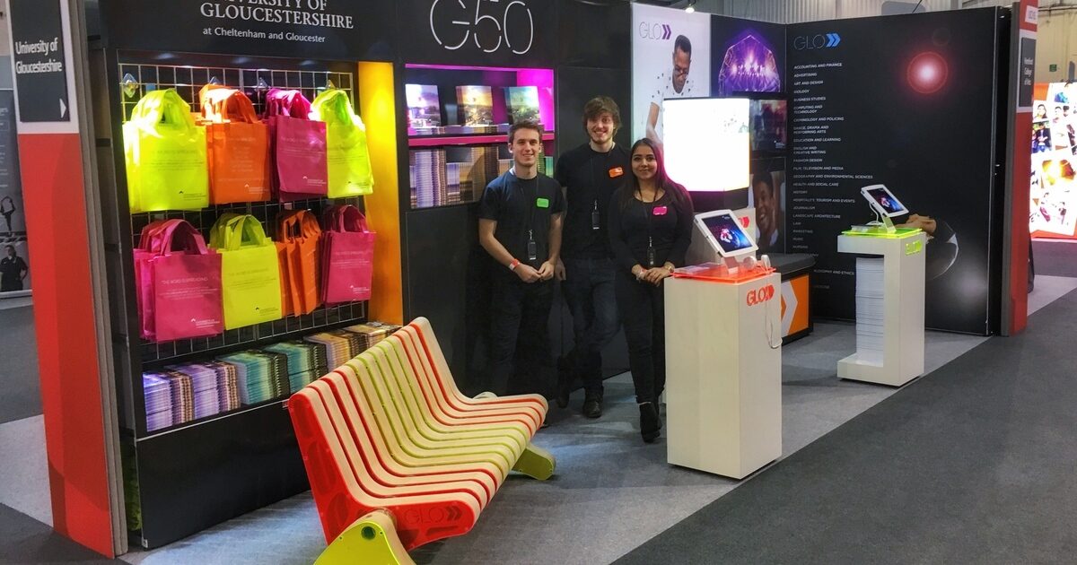 Bag Your Brand with an Event Bag to Stand Out at Trade Shows | Blog