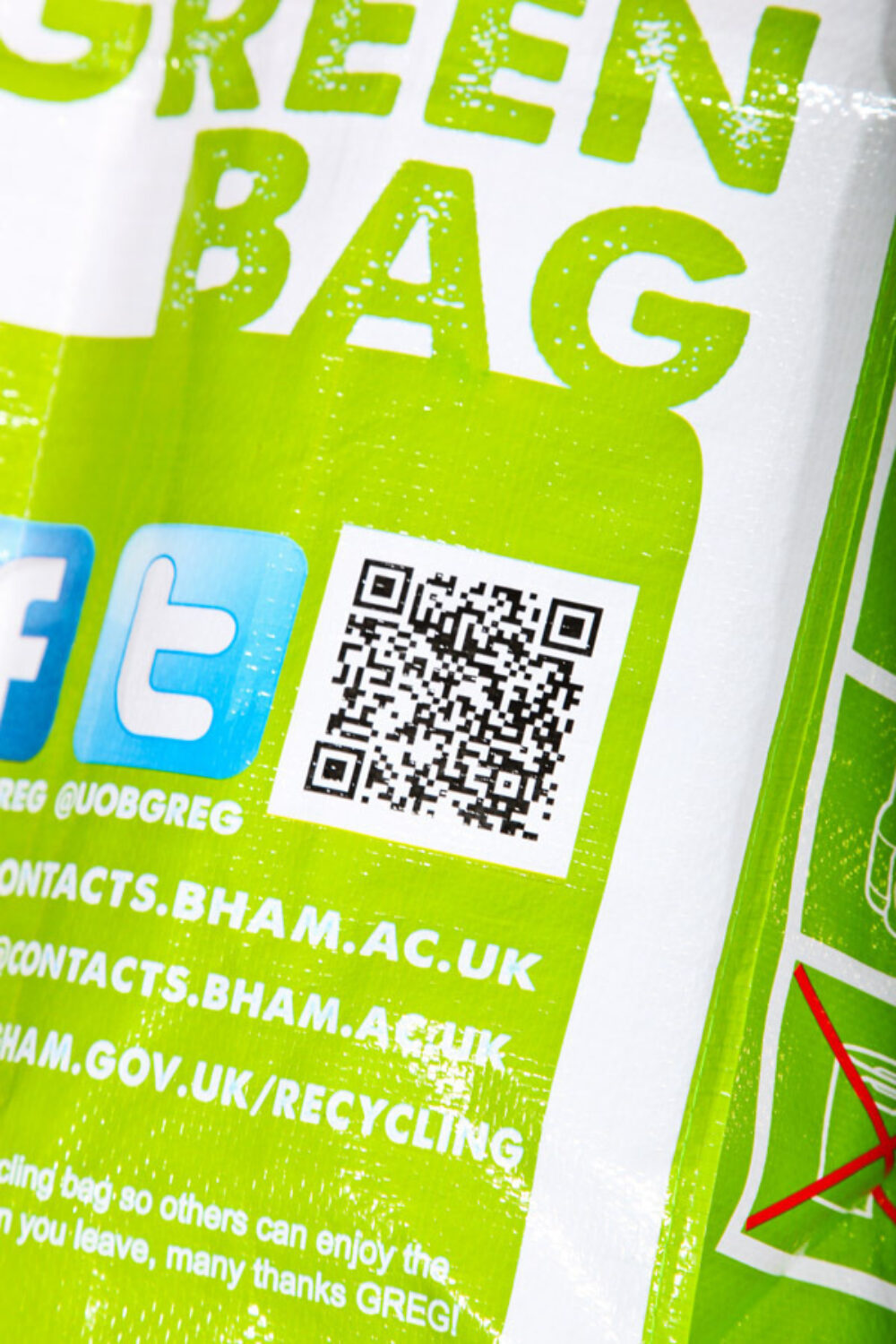 Using QR Codes in Marketing Campaigns | Blog | Smartbags Using QR Codes in Marketing Campaigns | Blog | Smartbags